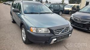 Blue Volvo XC70 2004 in Riga, with an engine capacity of 2.40 L and mileage of 263 thousand km for 3300 €, photo 3 on AUTOMOTO.COM.LV