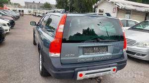 Blue Volvo XC70 2004 in Riga, with an engine capacity of 2.40 L and mileage of 263 thousand km for 3300 €, photo 7 on AUTOMOTO.COM.LV