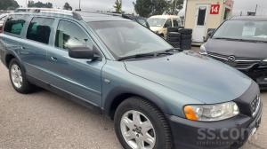 Blue Volvo XC70 2004 in Riga, with an engine capacity of 2.40 L and mileage of 263 thousand km for 3300 €, photo 12 on AUTOMOTO.COM.LV