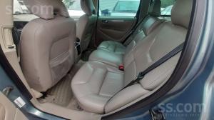 Blue Volvo XC70 2004 in Riga, with an engine capacity of 2.40 L and mileage of 263 thousand km for 3300 €, photo 18 on AUTOMOTO.COM.LV