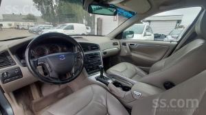 Blue Volvo XC70 2004 in Riga, with an engine capacity of 2.40 L and mileage of 263 thousand km for 3300 €, photo 19 on AUTOMOTO.COM.LV