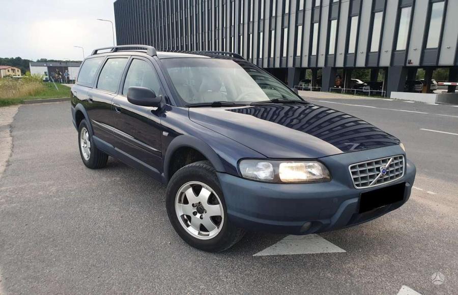 Zils Volvo XC70 2004 Viļņa, ar dzinēja tilpumu 2.40 L un nobraukumu 278 tūkst. km par 4200 €, foto 4 vietnē AUTOMOTO.COM.LV