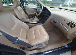 Zils Volvo XC70 2004 Viļņa, ar dzinēja tilpumu 2.40 L un nobraukumu 278 tūkst. km par 4200 €, foto 9 vietnē AUTOMOTO.COM.LV