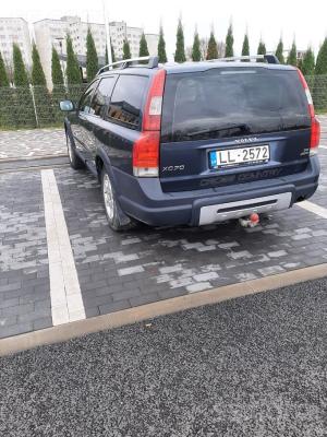 Zils Volvo XC70 2005 Jelgava, ar dzinēja tilpumu 2.40 L un nobraukumu 378 tūkst. km par 3200 €, foto 4 vietnē AUTOMOTO.COM.LV