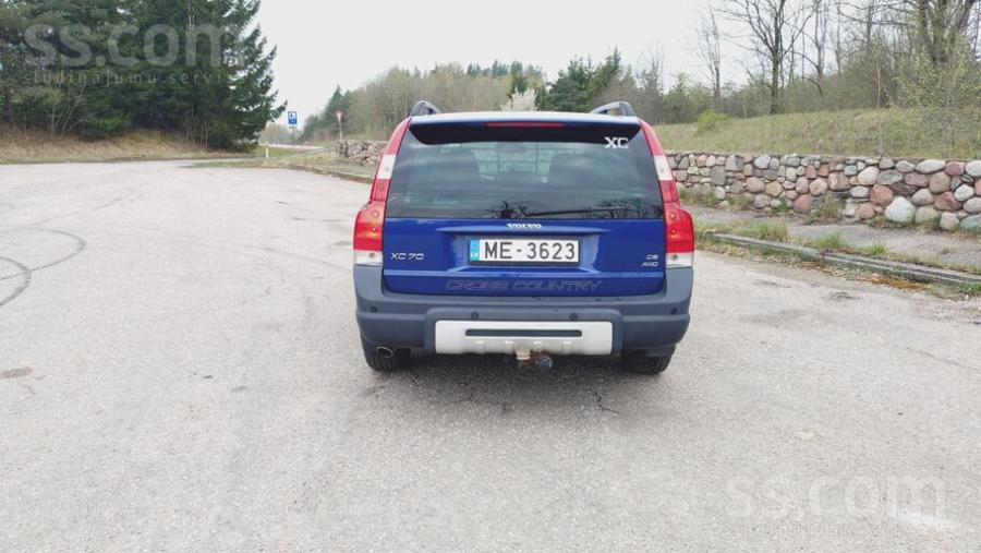 Zils Volvo XC70 2005 Rīga, ar dzinēja tilpumu 2.40 L un nobraukumu 484 tūkst. km par 3400 €, foto 6 vietnē AUTOMOTO.COM.LV
