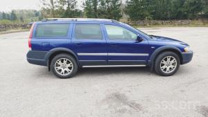 Zils Volvo XC70 2005 Rīga, ar dzinēja tilpumu 2.40 L un nobraukumu 484 tūkst. km par 3400 €, foto 8 vietnē AUTOMOTO.COM.LV