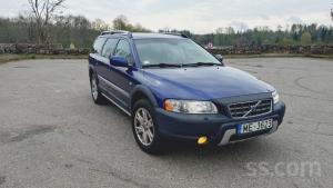 Zils Volvo XC70 2005 Rīga, ar dzinēja tilpumu 2.40 L un nobraukumu 484 tūkst. km par 3400 €, foto 9 vietnē AUTOMOTO.COM.LV