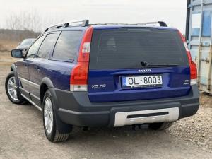 Синий Вольво ХС70 2005 в Рига, объемом двигателя 2.40 л и пробегом 260 тыс. км за 6500 €, фото 3 на AUTOMOTO.COM.LV