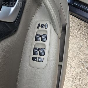 Zils Volvo XC70 2005 Rīga, ar dzinēja tilpumu 2.40 L un nobraukumu 290 tūkst. km par 4350 €, foto 18 vietnē AUTOMOTO.COM.LV