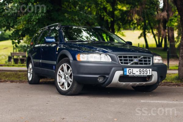 Zils Volvo XC70 2005 Rīga, ar dzinēja tilpumu 2.40 L un nobraukumu 445 tūkst. km par 3950 €, foto 1 vietnē AUTOMOTO.COM.LV