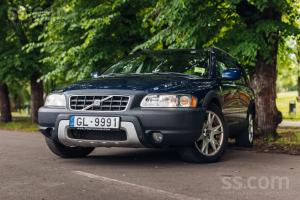 Zils Volvo XC70 2005 Rīga, ar dzinēja tilpumu 2.40 L un nobraukumu 445 tūkst. km par 3950 €, foto 3 vietnē AUTOMOTO.COM.LV