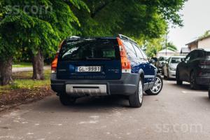 Zils Volvo XC70 2005 Rīga, ar dzinēja tilpumu 2.40 L un nobraukumu 445 tūkst. km par 3950 €, foto 5 vietnē AUTOMOTO.COM.LV