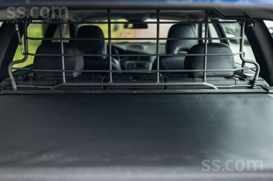 Zils Volvo XC70 2005 Rīga, ar dzinēja tilpumu 2.40 L un nobraukumu 445 tūkst. km par 3950 €, foto 17 vietnē AUTOMOTO.COM.LV