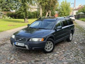 Blue Volvo XC70 2005 in Jelgava, with an engine capacity of 2.40 L and mileage of 323 thousand km for 3800 €, photo  on AUTOMOTO.COM.LV