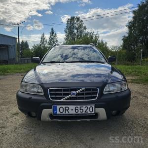 Zils Volvo XC70 2005 Rīga, ar dzinēja tilpumu 2.40 L un nobraukumu 325 tūkst. km par 4450 €, foto 3 vietnē AUTOMOTO.COM.LV