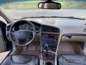Blue Volvo XC70 2005 in Riga, with an engine capacity of 2.40 L and mileage of 342 thousand km for 4750 €, photo 25 on AUTOMOTO.COM.LV