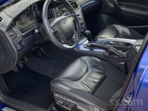Blue Volvo XC70 2005 in Riga, with an engine capacity of 2.40 L and mileage of 340 thousand km for 3950 €, photo 18 on AUTOMOTO.COM.LV
