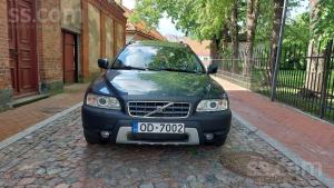 Blue Volvo XC70 2006 in Cesis, with an engine capacity of 2.40 L and mileage of 282 thousand km for 1500 €, photo 2 on AUTOMOTO.COM.LV
