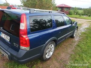 Zils Volvo XC70 2006 Rēzekne, ar dzinēja tilpumu 2.40 L un nobraukumu 360 tūkst. km par 3500 €, foto 5 vietnē AUTOMOTO.COM.LV