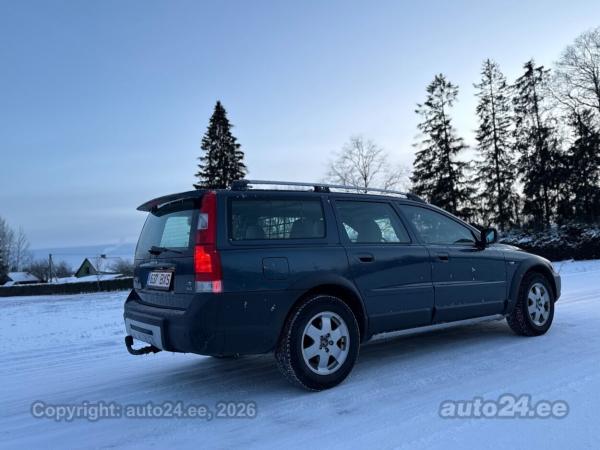 Zils Volvo XC70 2006 Paide, ar dzinēja tilpumu 2.40 L un nobraukumu 298 tūkst. km par 4199 €, foto 6 vietnē AUTOMOTO.COM.LV