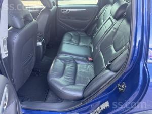 Blue Volvo XC70 2006 in Riga, with an engine capacity of 2.40 L and mileage of 282 thousand km for 4580 €, photo 14 on AUTOMOTO.COM.LV