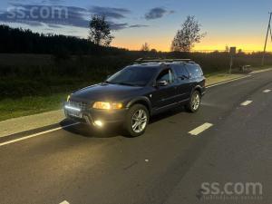 Zils Volvo XC70 2006 Cēsis, ar dzinēja tilpumu 2.40 L un nobraukumu 0 tūkst. km par 4600 €, foto  vietnē AUTOMOTO.COM.LV