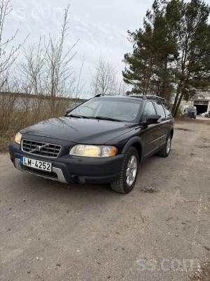 Синий Вольво ХС70 2006 в Рига, объемом двигателя 2.40 л и пробегом 398 тыс. км за 3700 €, фото  на AUTOMOTO.COM.LV