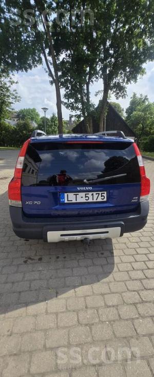 Zils Volvo XC70 2006 Tukums, ar dzinēja tilpumu 2.40 L un nobraukumu 414 tūkst. km par 3950 €, foto 6 vietnē AUTOMOTO.COM.LV