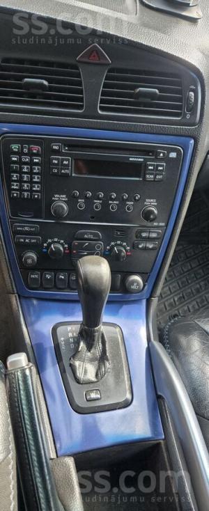 Zils Volvo XC70 2006 Tukums, ar dzinēja tilpumu 2.40 L un nobraukumu 414 tūkst. km par 3950 €, foto 10 vietnē AUTOMOTO.COM.LV