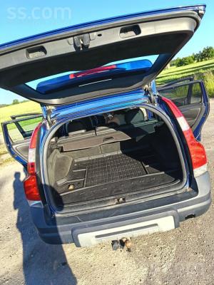 Zils Volvo XC70 2006 Ventspils, ar dzinēja tilpumu 2.40 L un nobraukumu 322 tūkst. km par 2650 €, foto 6 vietnē AUTOMOTO.COM.LV