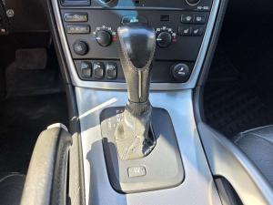 Zils Volvo XC70 2006 Telšiai, ar dzinēja tilpumu 2.40 L un nobraukumu 314 tūkst. km par 3750 €, foto 37 vietnē AUTOMOTO.COM.LV