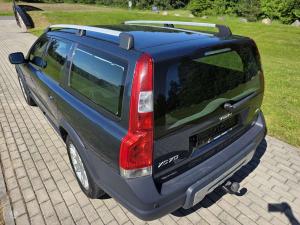 Zils Volvo XC70 2006 Telšiai, ar dzinēja tilpumu 2.40 L un nobraukumu 314 tūkst. km par 3750 €, foto 46 vietnē AUTOMOTO.COM.LV