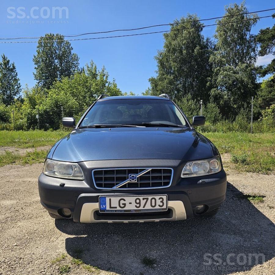 Синий Вольво ХС70 2006 в Рига, объемом двигателя 2.40 л и пробегом 370 тыс. км за 3990 €, фото 3 на AUTOMOTO.COM.LV