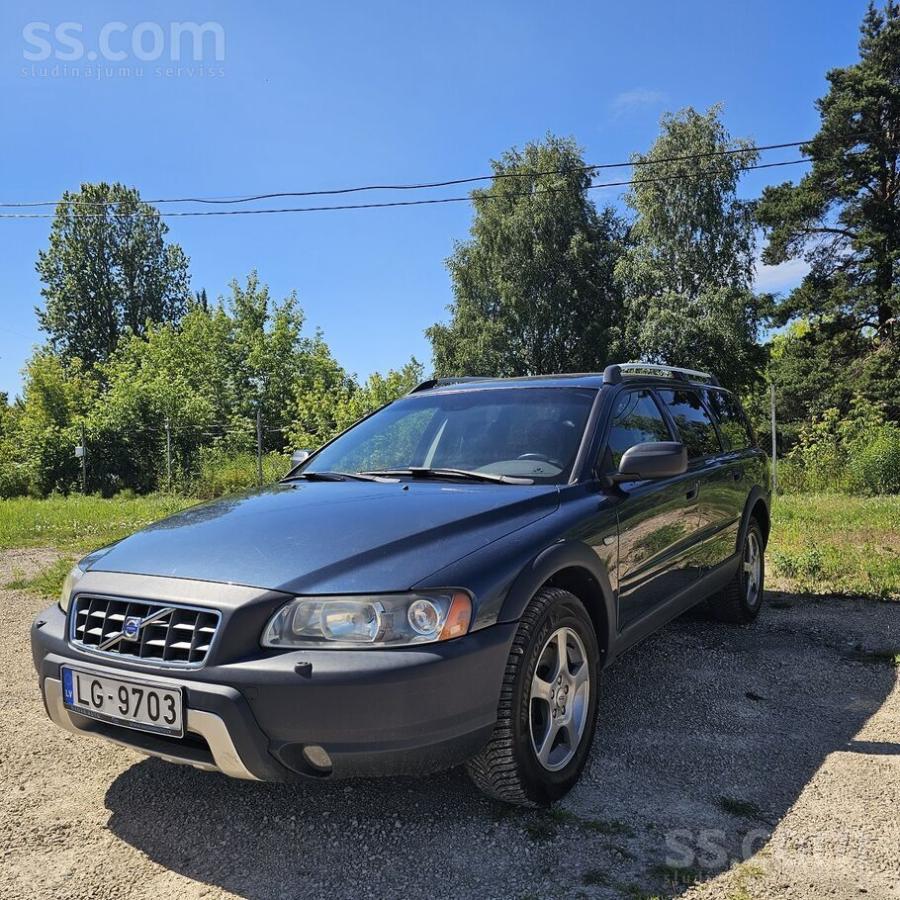 Синий Вольво ХС70 2006 в Рига, объемом двигателя 2.40 л и пробегом 370 тыс. км за 3990 €, фото 4 на AUTOMOTO.COM.LV