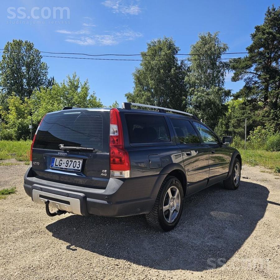 Синий Вольво ХС70 2006 в Рига, объемом двигателя 2.40 л и пробегом 370 тыс. км за 3990 €, фото 7 на AUTOMOTO.COM.LV
