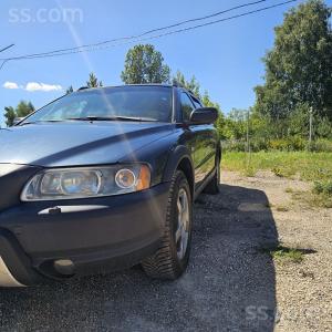 Синий Вольво ХС70 2006 в Рига, объемом двигателя 2.40 л и пробегом 370 тыс. км за 3990 €, фото 10 на AUTOMOTO.COM.LV
