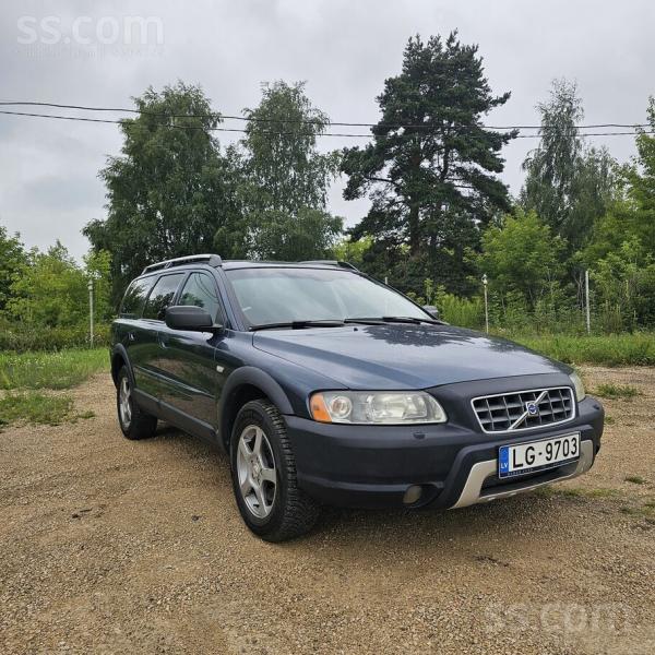 Синий Вольво ХС70 2006 в Рига, объемом двигателя 2.40 л и пробегом 370 тыс. км за 3970 €, фото 1 на AUTOMOTO.COM.LV