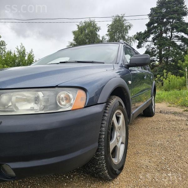Синий Вольво ХС70 2006 в Рига, объемом двигателя 2.40 л и пробегом 370 тыс. км за 3970 €, фото 8 на AUTOMOTO.COM.LV