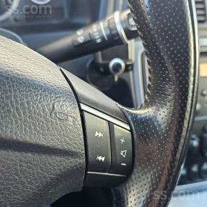 Zils Volvo XC70 2006 Rīga, ar dzinēja tilpumu 2.40 L un nobraukumu 370 tūkst. km par 3970 €, foto 17 vietnē AUTOMOTO.COM.LV