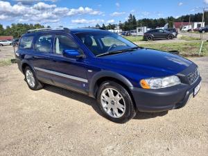 Blue Volvo XC70 2006 in Riga, with an engine capacity of 2.40 L and mileage of 242 thousand km for 5695 €, photo 5 on AUTOMOTO.COM.LV