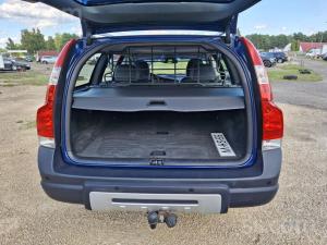 Blue Volvo XC70 2006 in Riga, with an engine capacity of 2.40 L and mileage of 242 thousand km for 5695 €, photo 12 on AUTOMOTO.COM.LV
