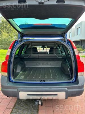 Zils Volvo XC70 2006 Rīga, ar dzinēja tilpumu 2.40 L un nobraukumu 295 tūkst. km par 5200 €, foto 13 vietnē AUTOMOTO.COM.LV