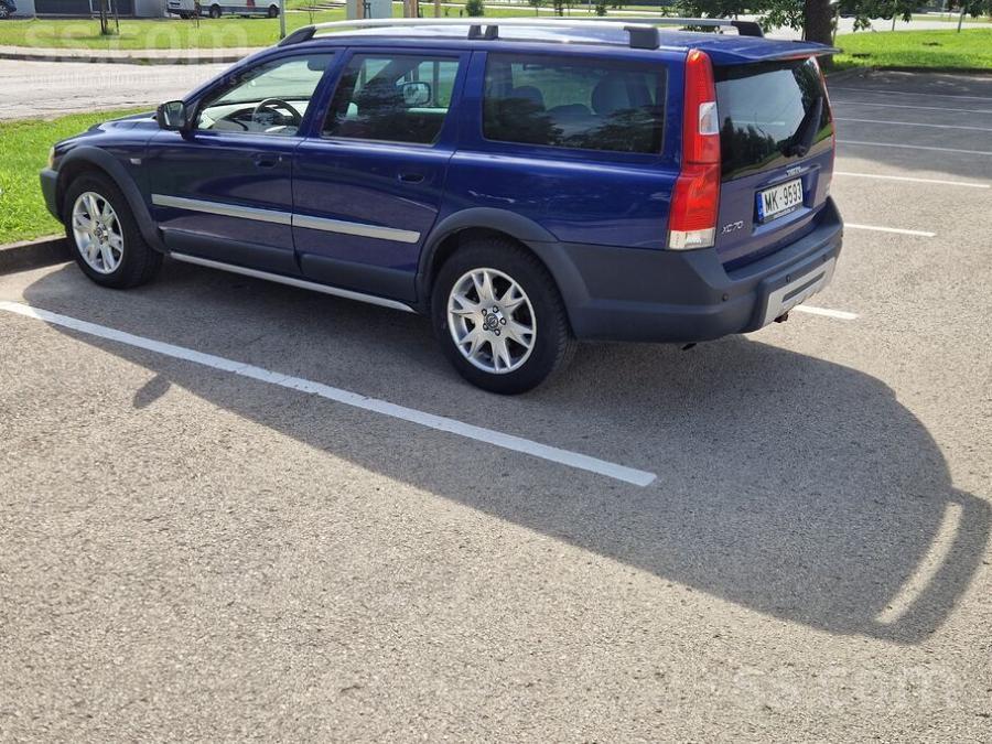 Zils Volvo XC70 2006 Rīga, ar dzinēja tilpumu 2.40 L un nobraukumu 280 tūkst. km par 2550 €, foto 6 vietnē AUTOMOTO.COM.LV