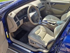 Zils Volvo XC70 2006 Rīga, ar dzinēja tilpumu 2.40 L un nobraukumu 280 tūkst. km par 2550 €, foto 9 vietnē AUTOMOTO.COM.LV