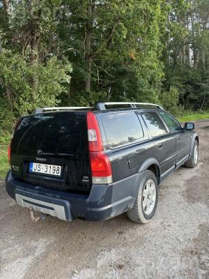Zils Volvo XC70 2006 Jēkabpils, ar dzinēja tilpumu 2.40 L un nobraukumu 328 tūkst. km par 1800 €, foto 5 vietnē AUTOMOTO.COM.LV