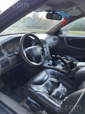 Zils Volvo XC70 2006 Jēkabpils, ar dzinēja tilpumu 2.40 L un nobraukumu 328 tūkst. km par 1800 €, foto 8 vietnē AUTOMOTO.COM.LV