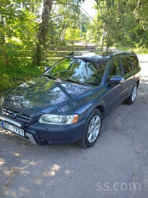 Blue Volvo XC70 2007 in Riga, with an engine capacity of 2.40 L and mileage of 414 thousand km for 3200 €, photo 5 on AUTOMOTO.COM.LV