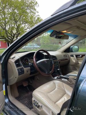 Zils Volvo XC70 2007 Tallina, ar dzinēja tilpumu 2.40 L un nobraukumu 434 tūkst. km par 4720 €, foto 6 vietnē AUTOMOTO.COM.LV