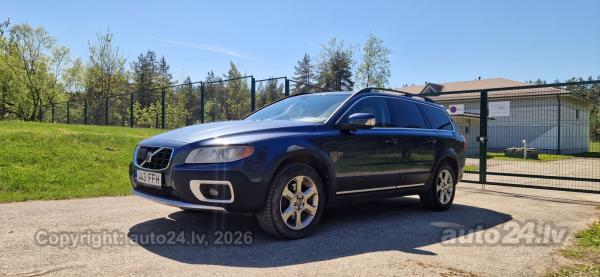 Zils Volvo XC70 2007 Tallina, ar dzinēja tilpumu 2.40 L un nobraukumu 328 tūkst. km par 5999 €, foto 1 vietnē AUTOMOTO.COM.LV