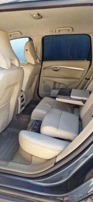 Zils Volvo XC70 2007 Tallina, ar dzinēja tilpumu 2.40 L un nobraukumu 328 tūkst. km par 5999 €, foto 12 vietnē AUTOMOTO.COM.LV